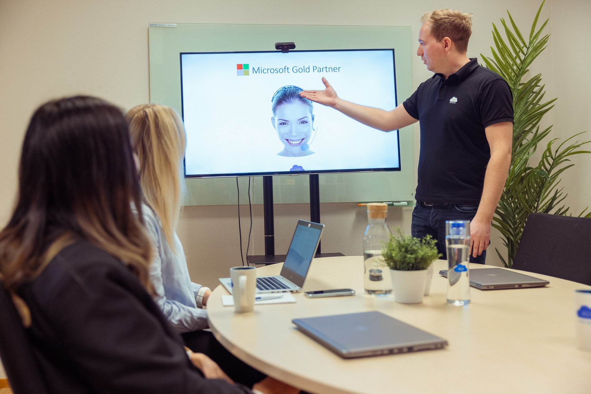 Hvordan motivere de ansatte ved hjelp av OKR og Viva Goals.